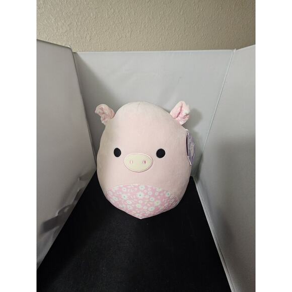 Kellytoy | Toys | Squishmallows Peter The Pig 2 Plush Pink With Flower ...